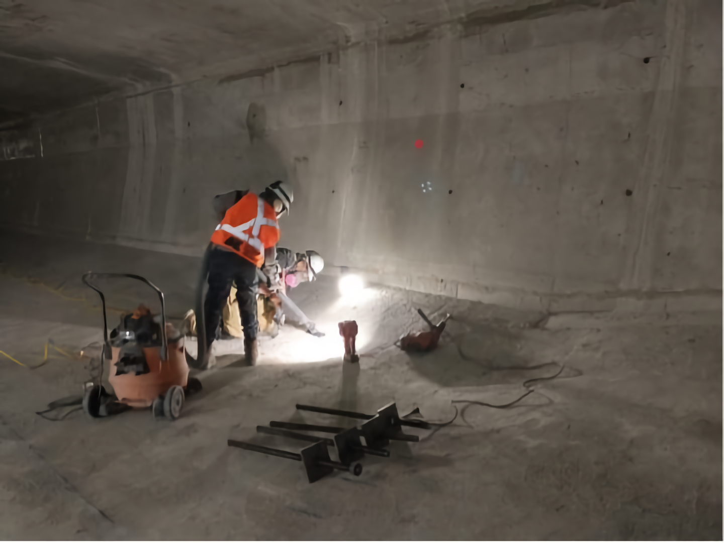 High bridge repair: Continuing interior repair work; exterior epoxy ...